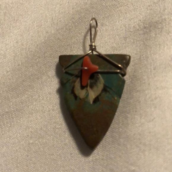 Unique Vintage | Jewelry | Vintage Arrowhead Shaped Pendant | Poshmark